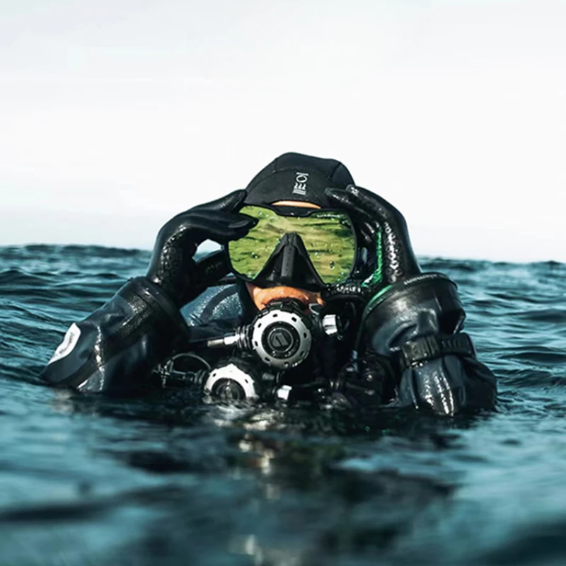 The-Fourth-Element-Seeker-Professional-Diving-Face-Mirror-Comfortable ...