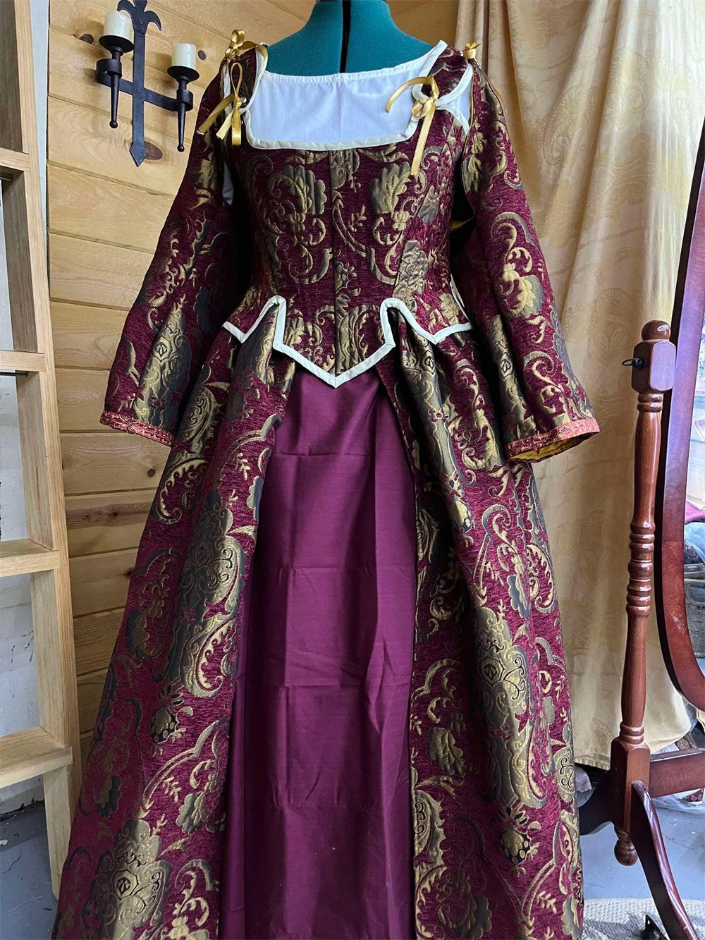Tudor Renaissance Dress Brocade Victorian Tudor Queen Elizabeth Costume ...