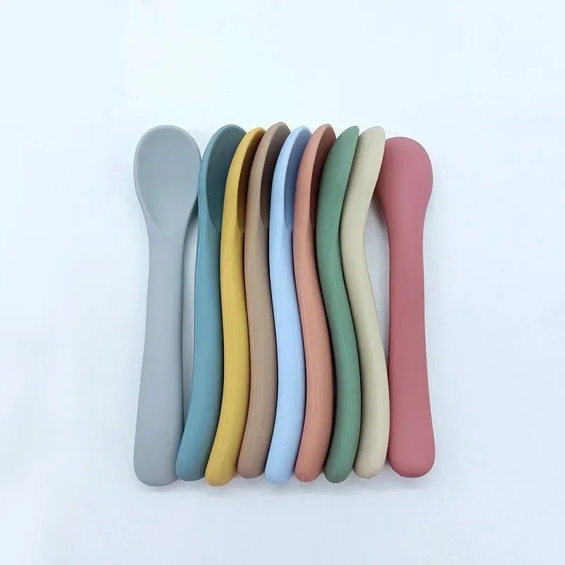 Silicone-Baby-Learn-To-Eat-Spoon-Small-Curved-Spoon-Soft-Rubber-Feeding ...