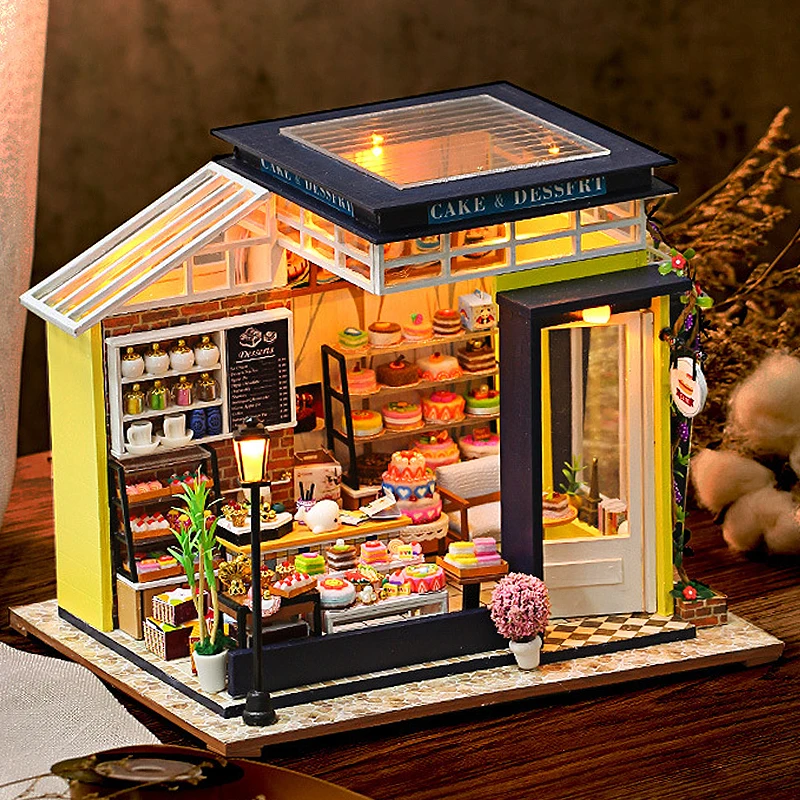 Mini-DIY-Building-Assembly-Kit-com-LED-para-Crian-as-Doll-House-Cake ...