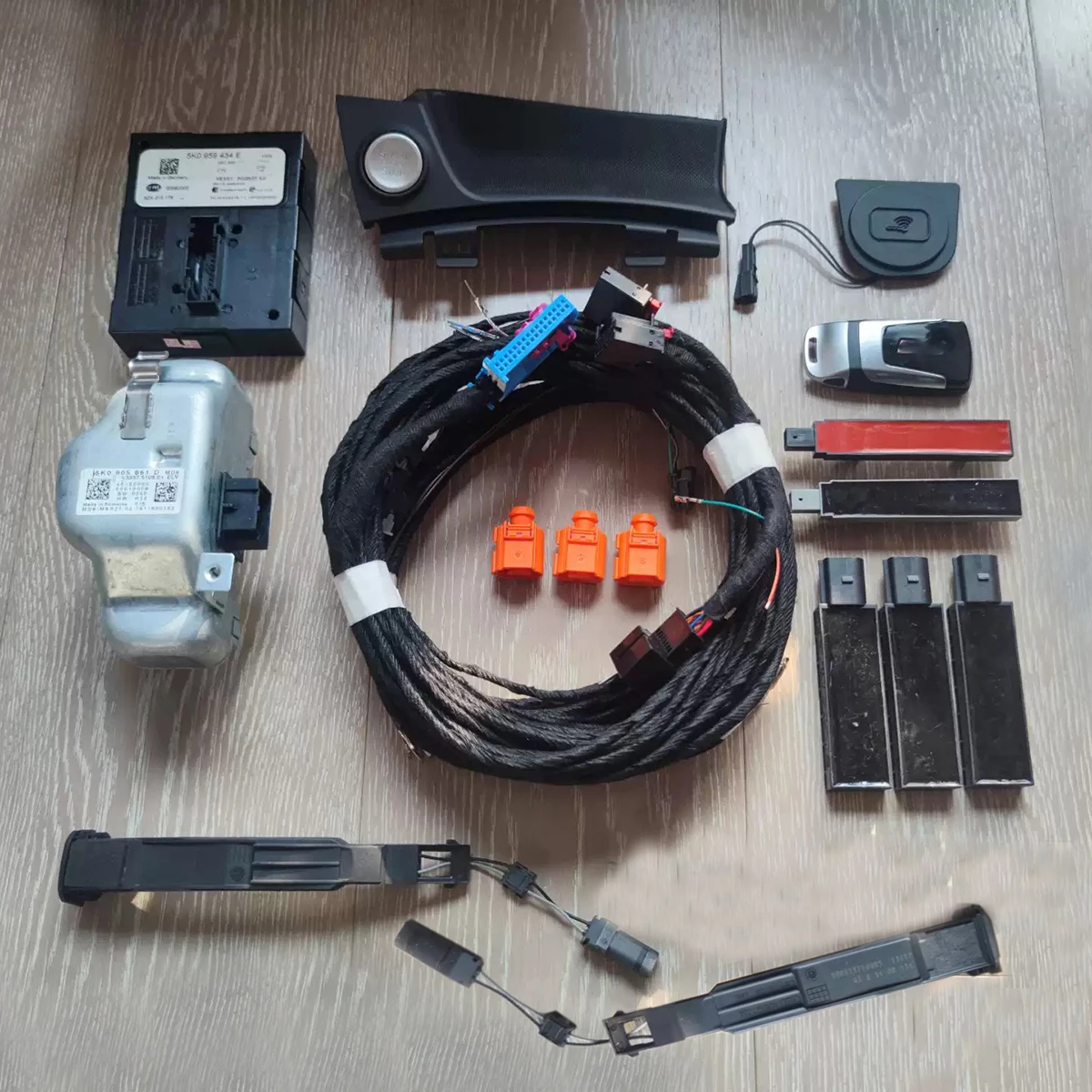 For-Audi-Q3-8U-one-button-start-engine-Keyless-entry-Kessy-Door-Handle ...