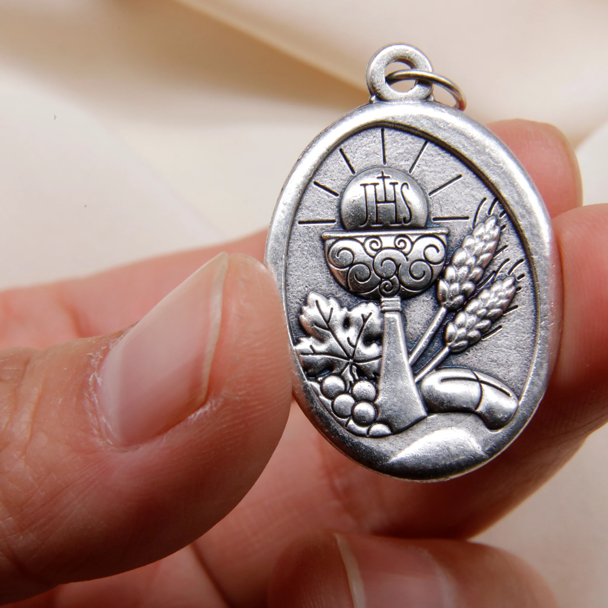 5pcs Holy Communion Sacrament Medal Pendant Set for Necklace Oval ...