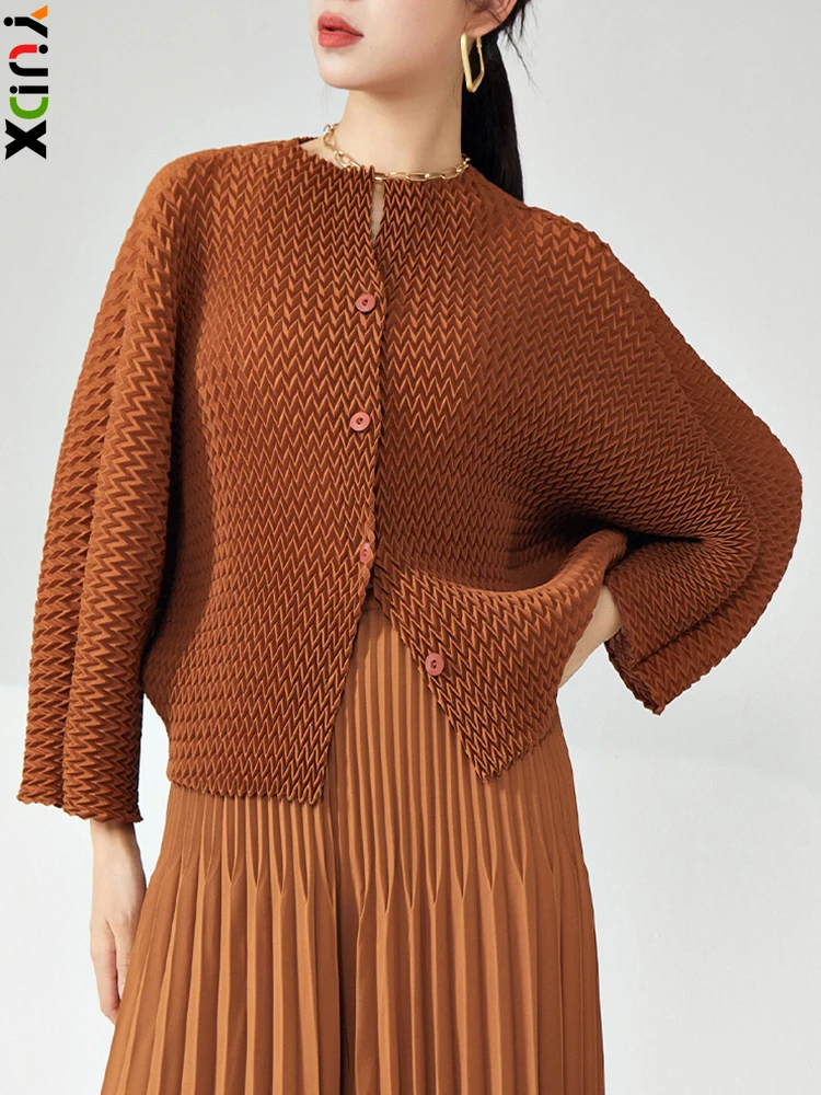 YUDX Fashion Pleated Women's Shirt Round Neck Long Sleeves Loose Solid ...