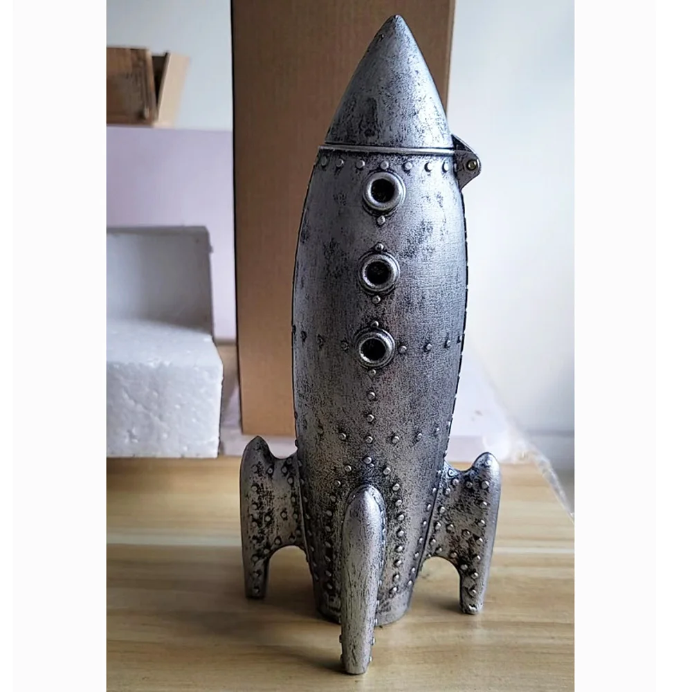 Space Ship Decorations