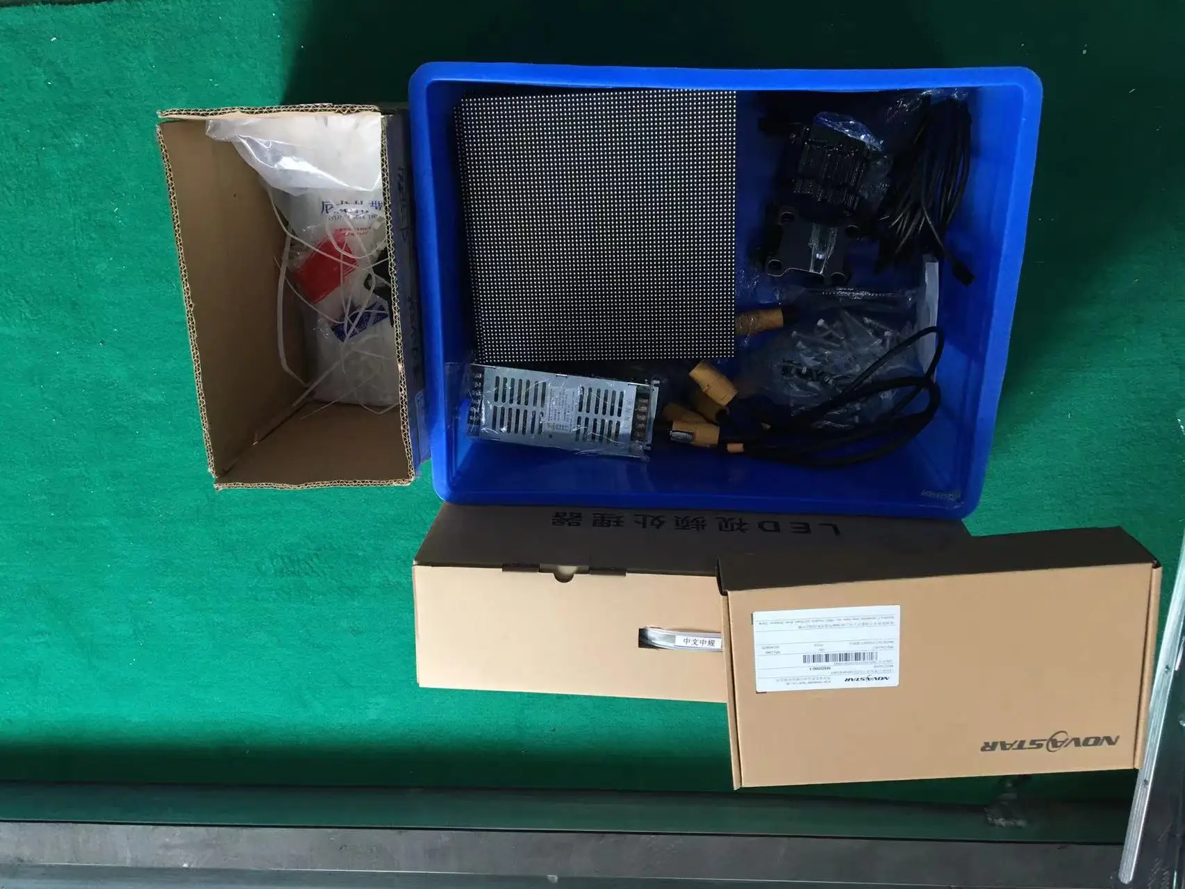 P2.604 Модуль внутреннего светодиодного дисплея 250x250 мм 16S SMD1921 ...