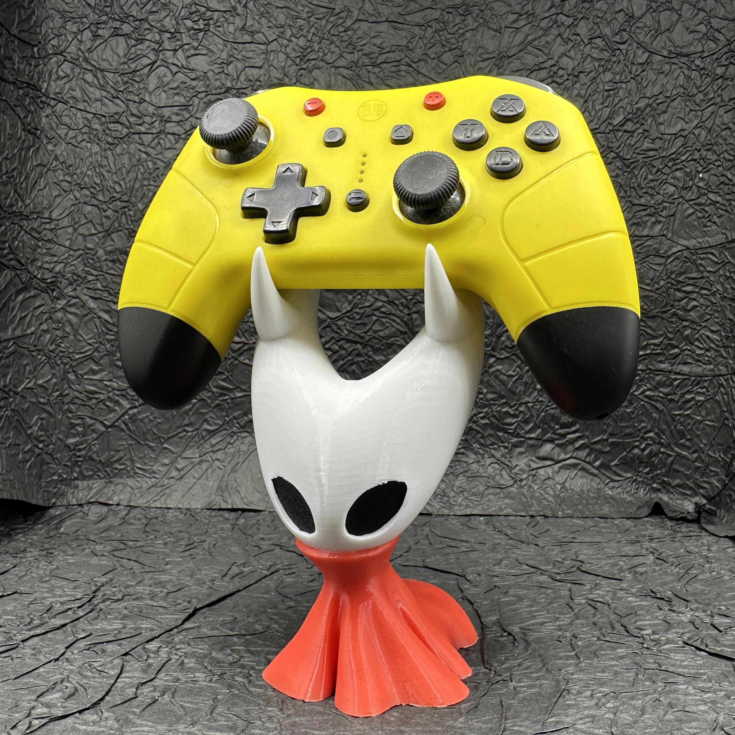 Universal-Controller-Stand-Hollow-Knight-Hornet-Creative-Design-Display ...