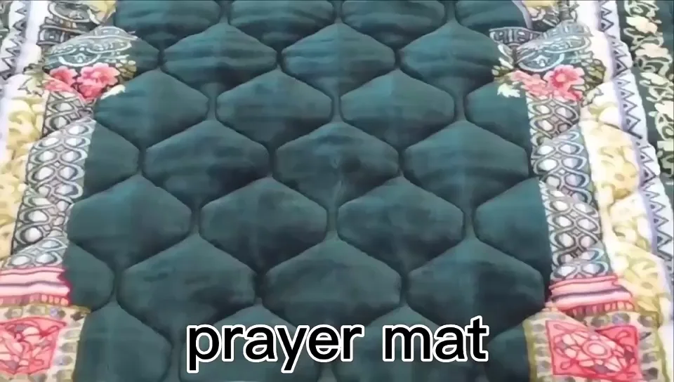 Val-vet Foam Print Embossed Jai namaz / Janamaz / Prayer Rug / Prayer ...