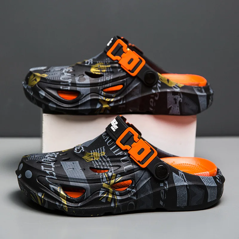 Nouveaux hommes sabots Design de luxe chaussures d'été sandales marche ...