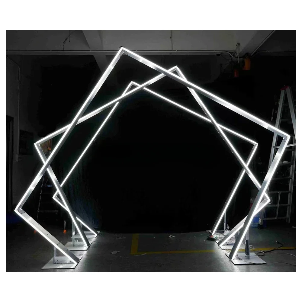 Luz-led-de-ne-n-grande-para-boda-columnas-tel-n-de-fondo-para-escenario ...