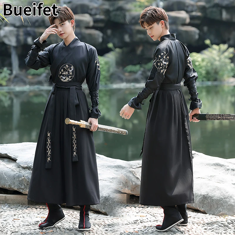 Traje de dança étnica chinesa hanfu, vestuário oriental de primeira vez ...