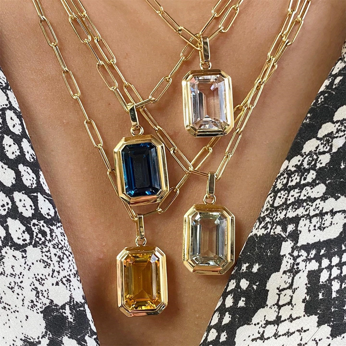 Square rock sugar heart zircon pendant, paper clip chain, women's ins ...