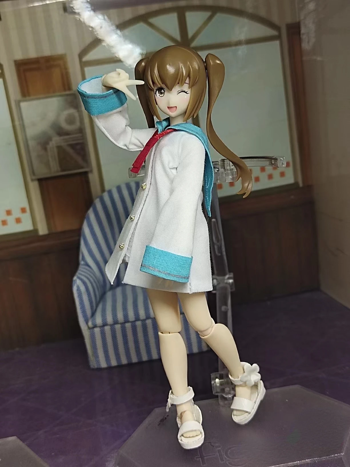 shf-azone12-scale-1-12-6.jpg