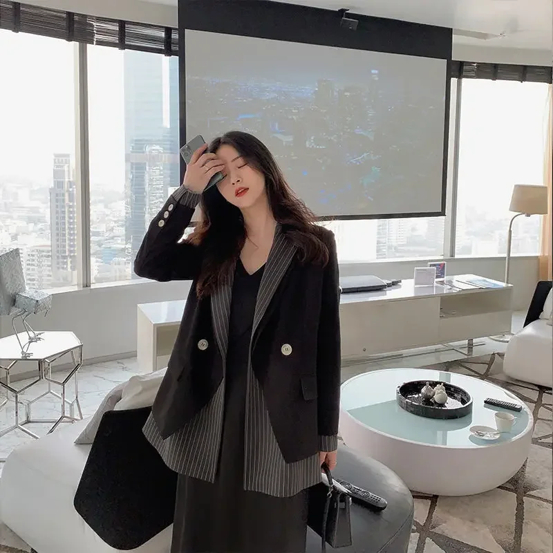 Women-s-Niche-Design-Sensibility-Striped-Splicing-Two-piece-Illusion-Jacket-Spring-2023-Korean ...