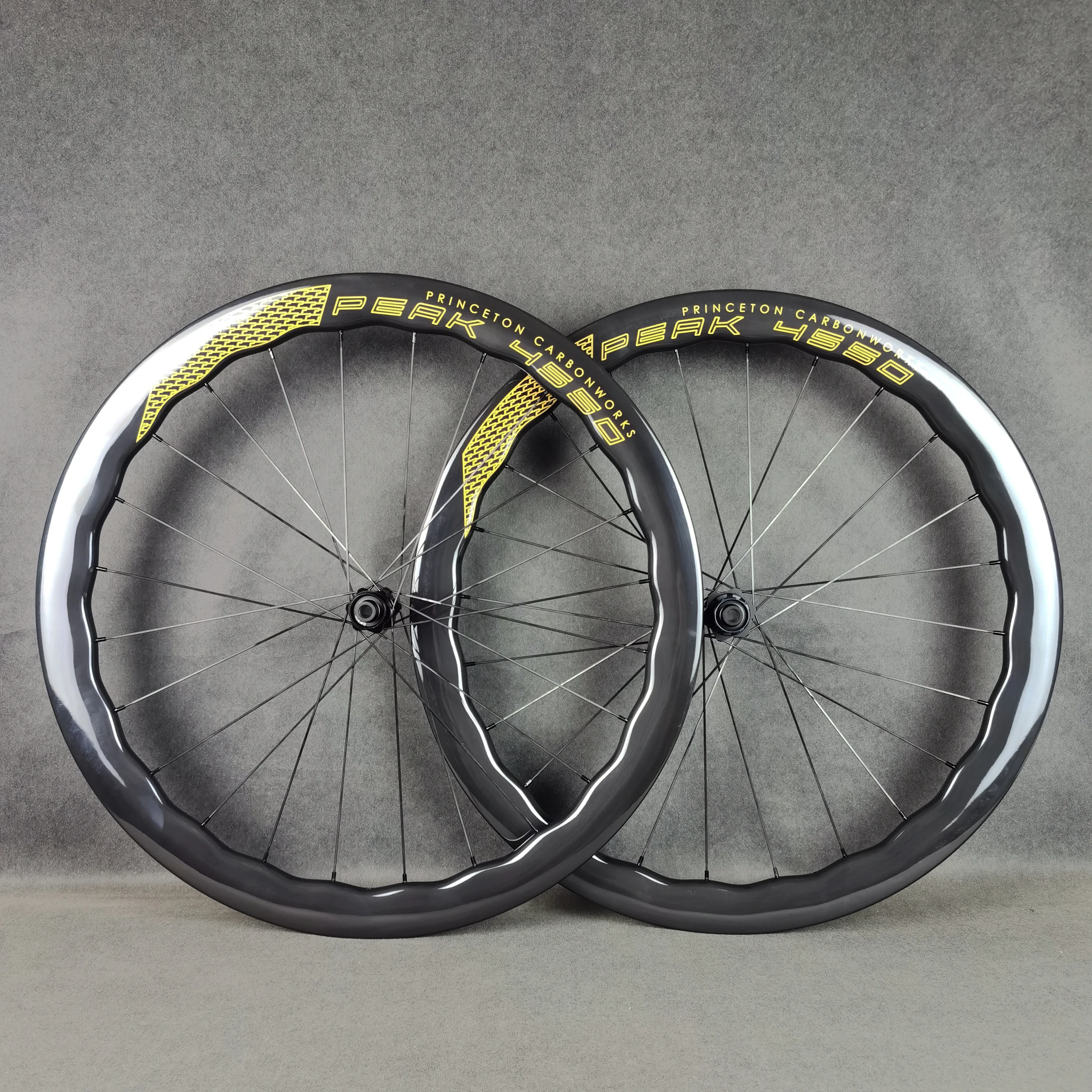 700C-Road-Carbon-Fiber-Disc-Brake-Bicycle-Wheels-PEAK-4550-Wide-28mm ...