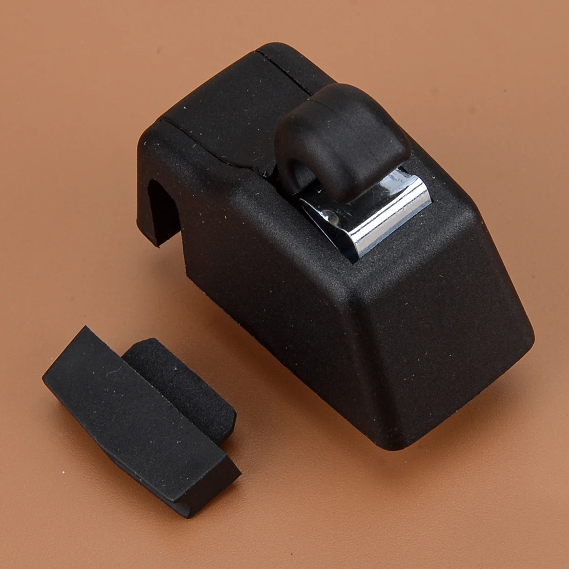 4L0859561 4L0859562 Sun Visor Clip Hook Support Retainer Fastener ...