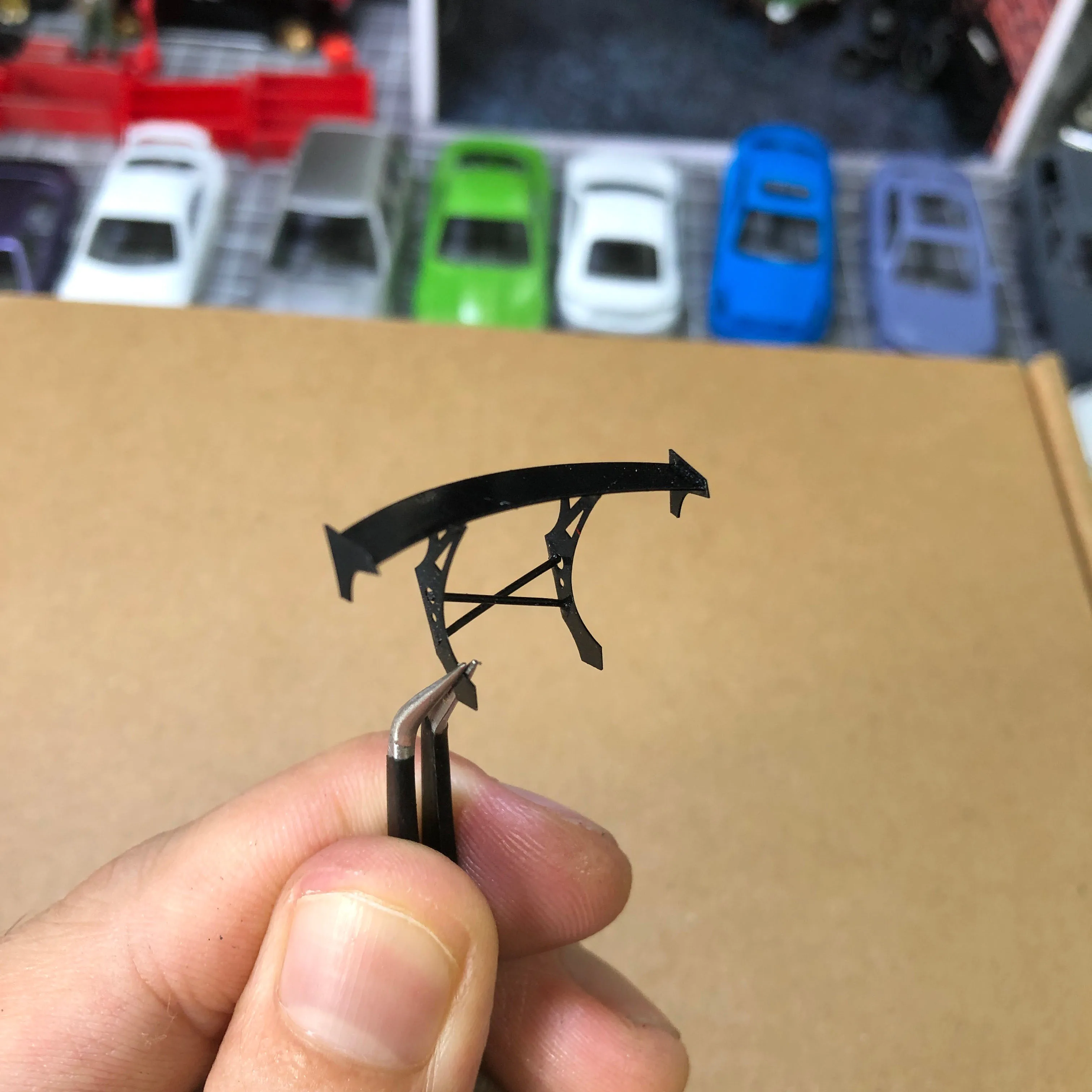 1-64-Metal-Tail-Fin-Car-Spoiler-Rear-Tail-Wing-Retrofit-Parts ...