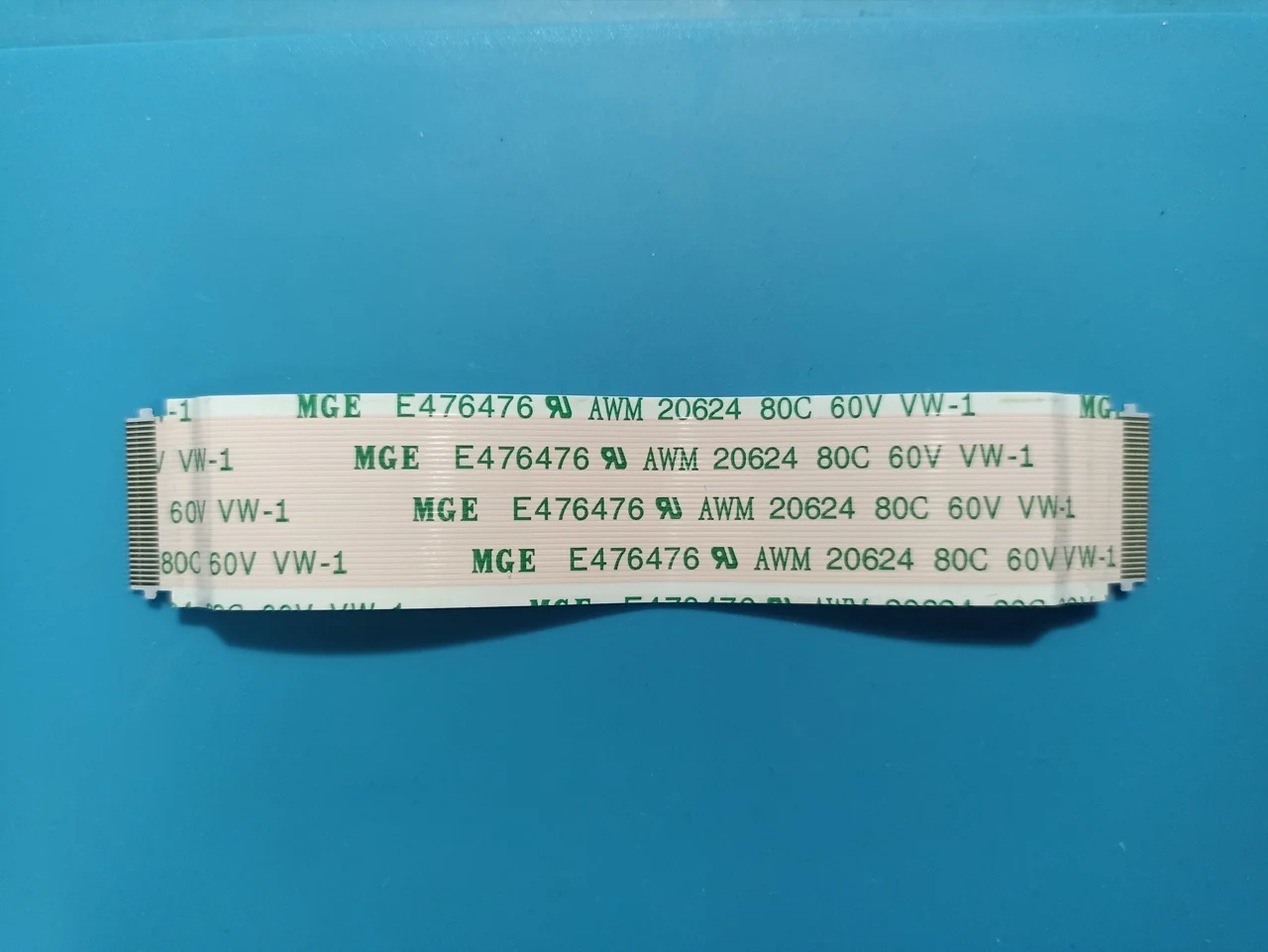 Flex cable (9.6 cm) MGE e476476 AWM 20624 80c 60V VW-1, 450. 0e708.0001 ...