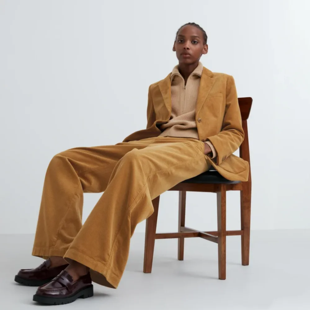 여성용 스웨이드 스웨이드 스웨이드 투피스 세트 캐주얼 출퇴근 우아한 2023 신제품 프로모션