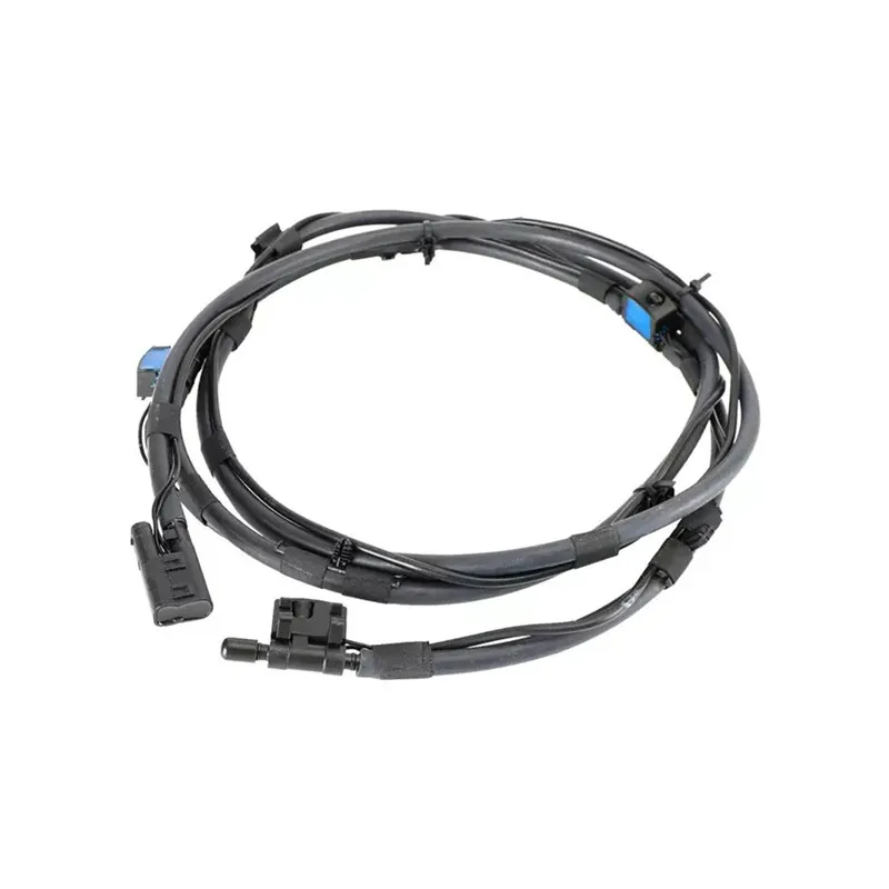 OEM 1768600192 Front Windshield Washer Nozzle Assembly Heated For Mer