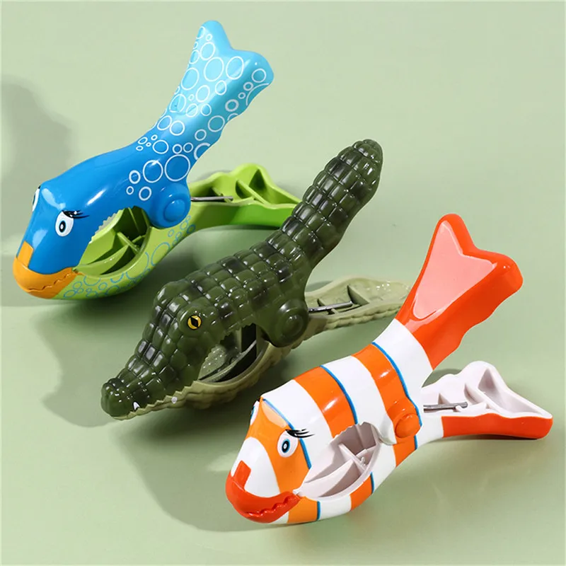 1PCS Plastic Beach Towels Clips For Sunbeds Sun Lounger Animal ...
