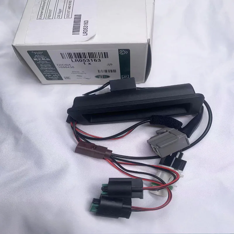 trunk-switch-for-Land-Rover-Discovery-4-LR053163.jpg