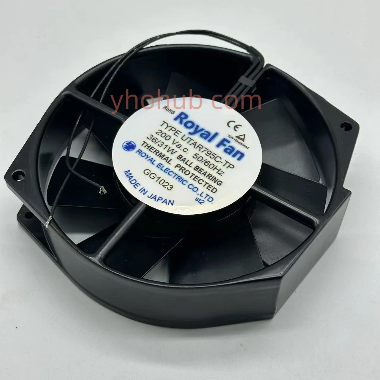 Royal-Fan-UTAR795C-TP-AC-200V-36-31W-172x151x38mm-2-Wire-Server-Cooling ...