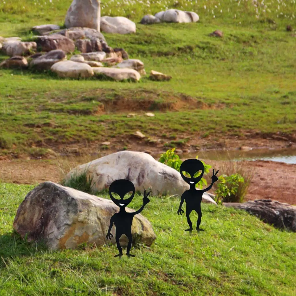 Garden-Stake-Fun-Pose-Realistic-Style-Sharp-Tip-Decoration-Non ...