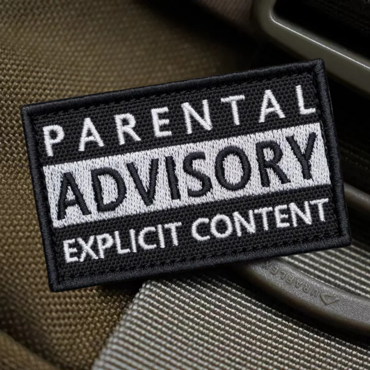 Parental-Advisory-Tactical-Morale-Embroidery-Patch-Hook-Loop-Patch-Military-Army-Badge-Armband ...