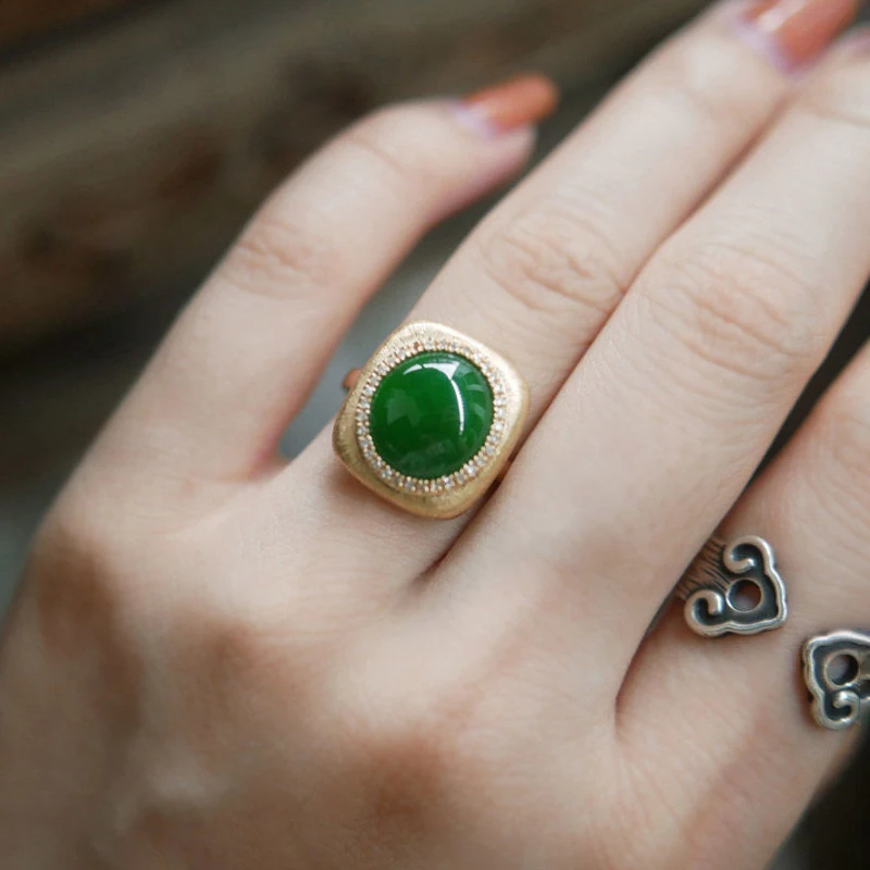 Vintage style Ancient gold wire drawing crafts Natural Jade Chalcedony ...