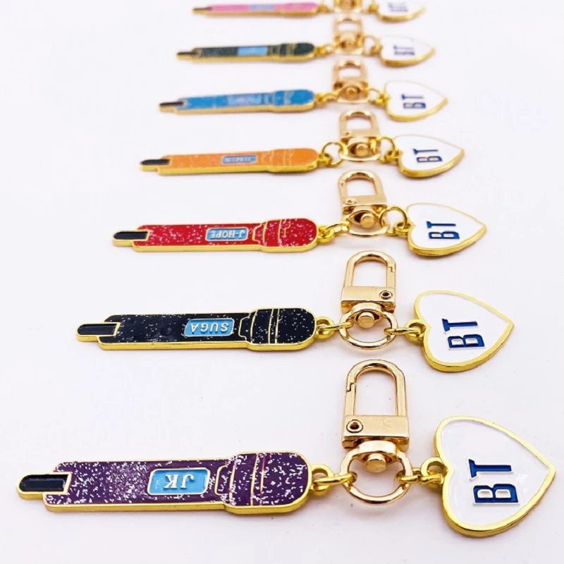 Pendant small gift personality creative metal keychain pendant ...