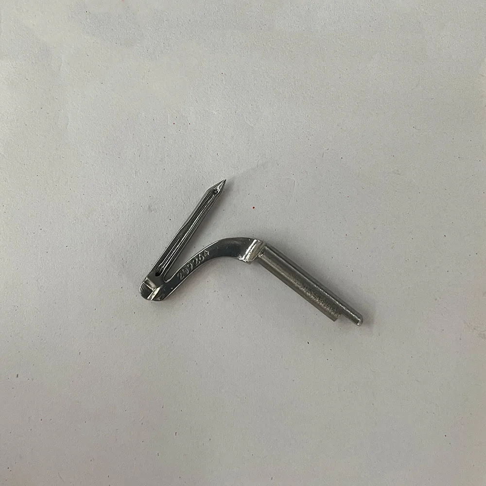 （10PCS）Lower Looper 209264-000 for RIMOLDI 627 Sewing Machine Parts