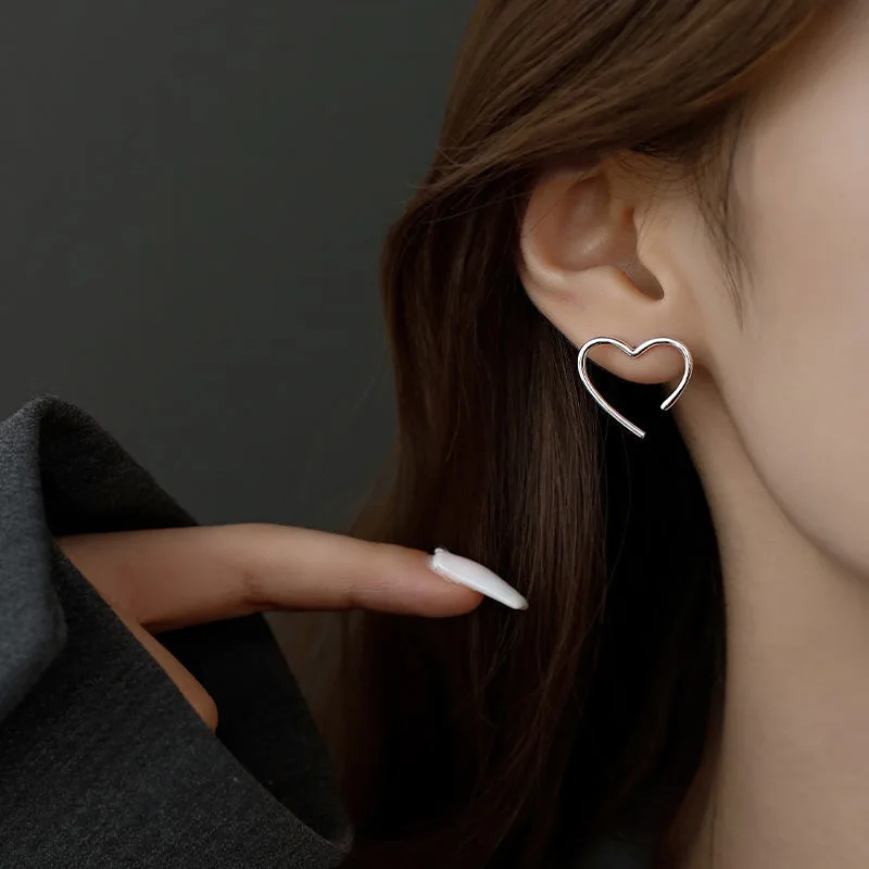 2022-Korea-Metal-Geometric-Heart-Ear-Cuff-Opening-Simple-C-Shape-Ear-Clip-Earrings-for-Women.jpg