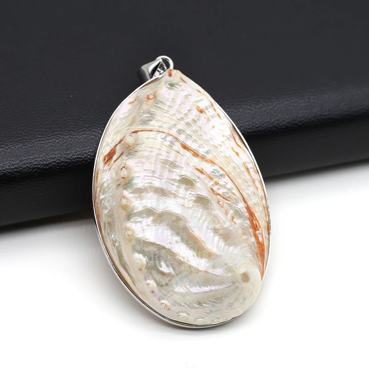 Natural-Freshwater-Shell-Pendant-Mother-of-pearl-Conch-Shape-Charms-for ...