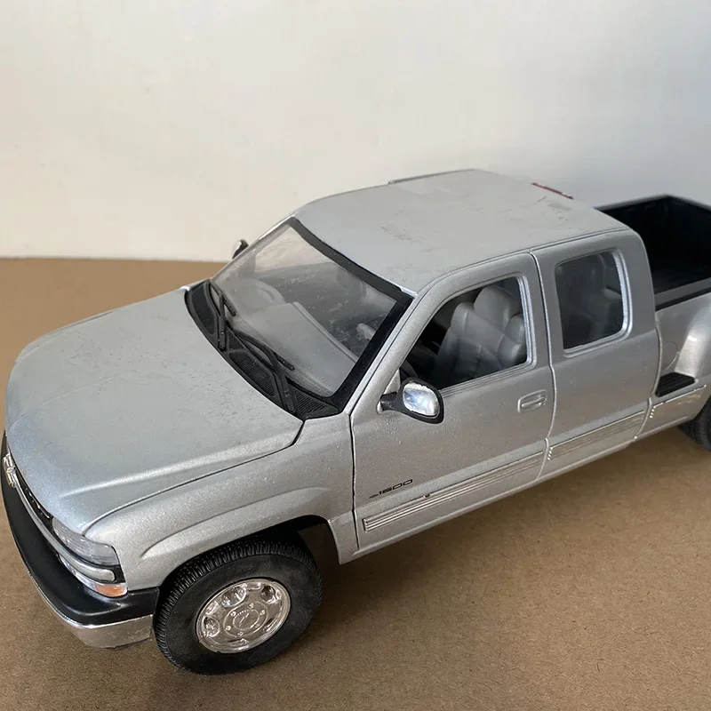 Chevrolet-Z71-Big-Pickup-Alloy-Car-Die-Casting-Toys-Model-1-18-Scale ...