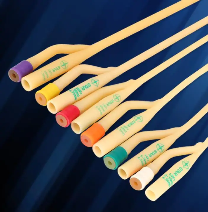 Cateter-urin-rio-descart-vel-da-urina-do-cateter-do-l-tex-em-dois ...