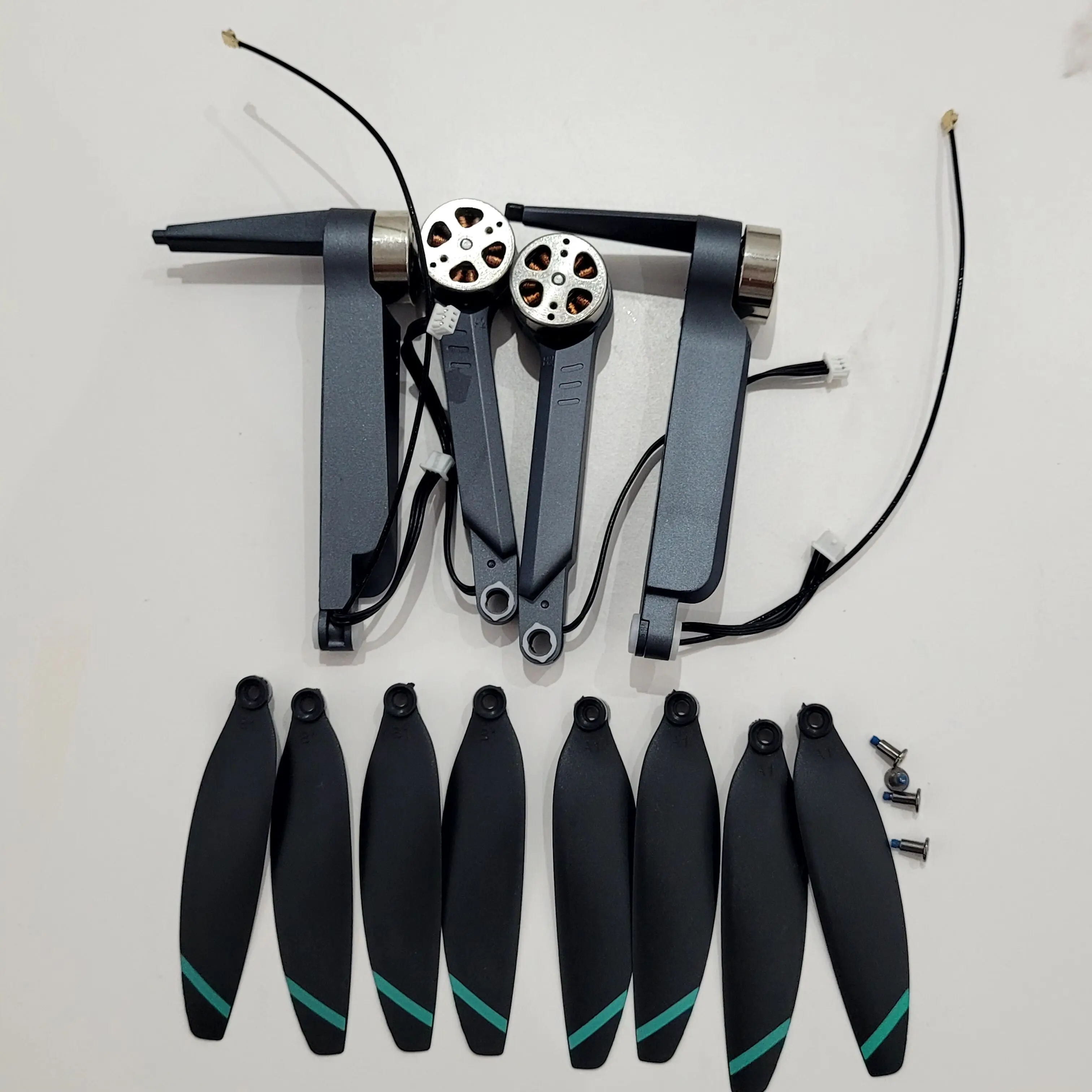 L200-PRO-MAX-Drone-Motor-Arm-with-Brushless-Engine-Kit-Propeller-Blade ...