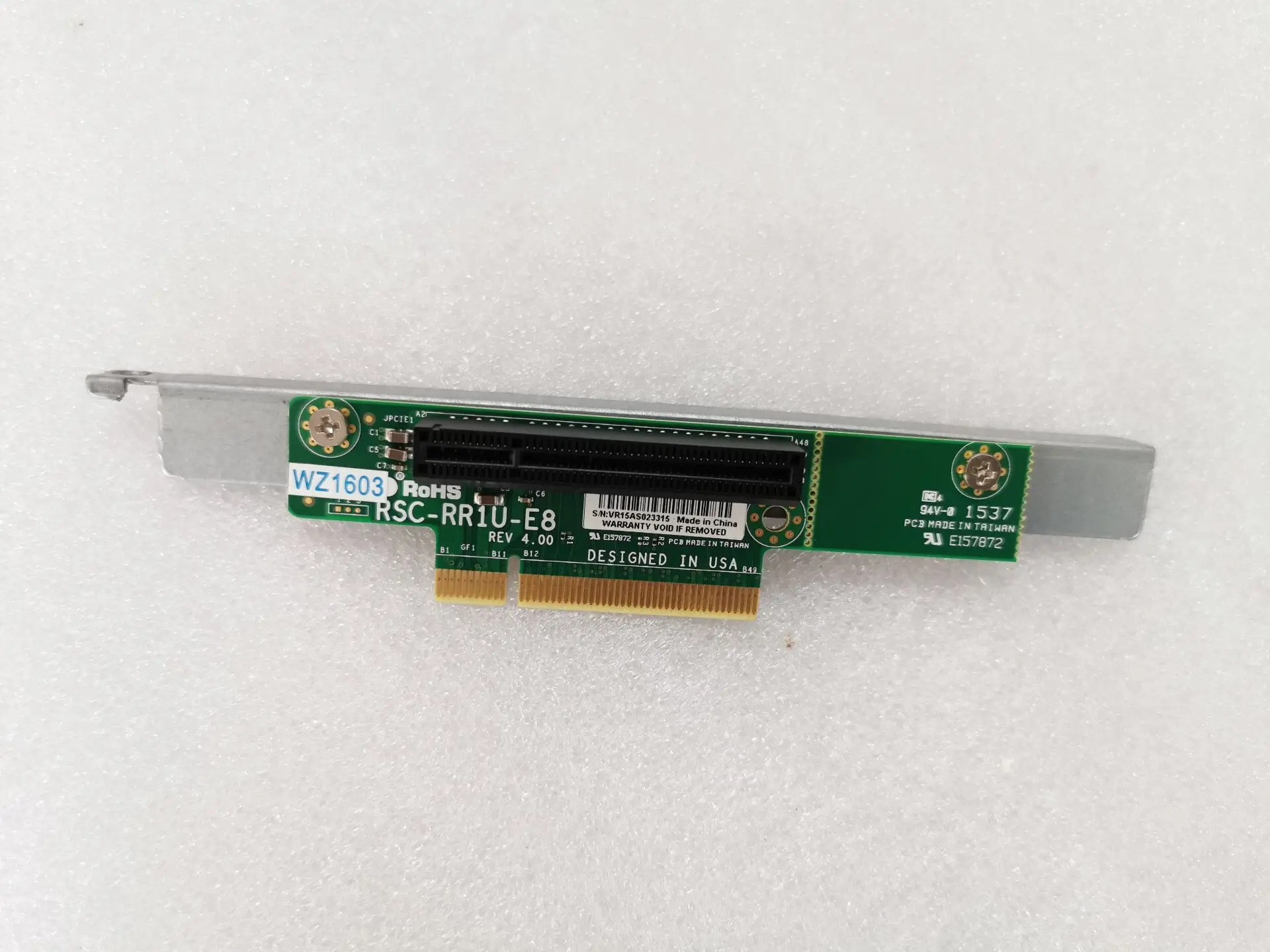 Ultra-micro-PCI-E-slot-x16-X8-adapter-card-rsc-rr1u-e8-rsc-rr1u-e16-90.jpg