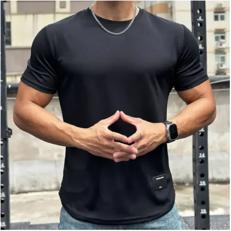 2024 Men’s Summer Fitness T-Shirt – OUTFITTERS PURSUIT
