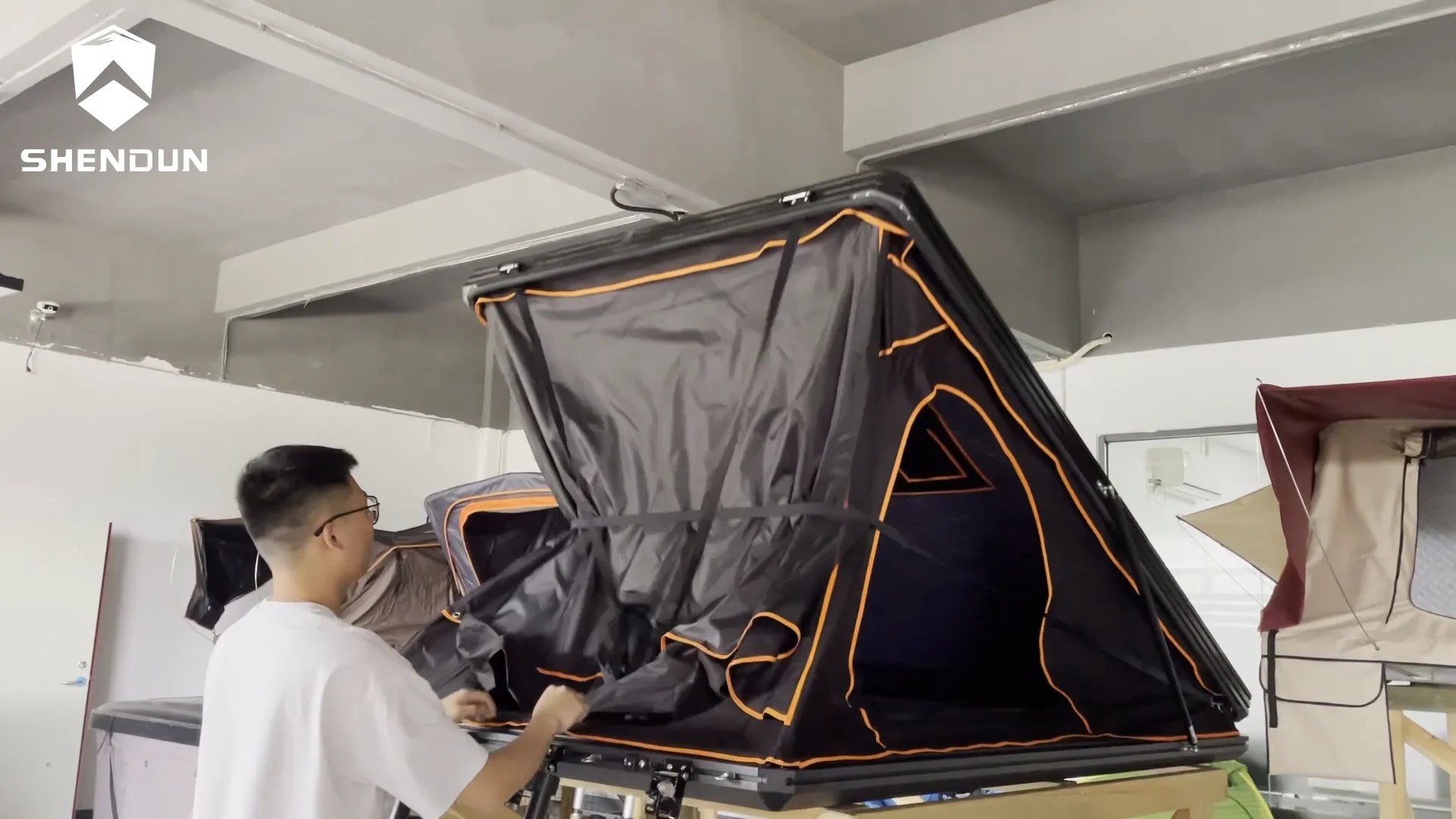 Carpa-triangular-de-aluminio-para-techo-de-coche-cubierta-de-carcasa ...