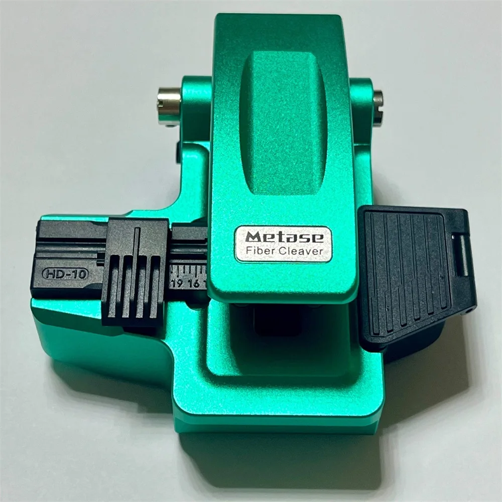 One-Step-High-Precision-Fiber-Cleaver-for-Single-12-fibre-Ribbon ...