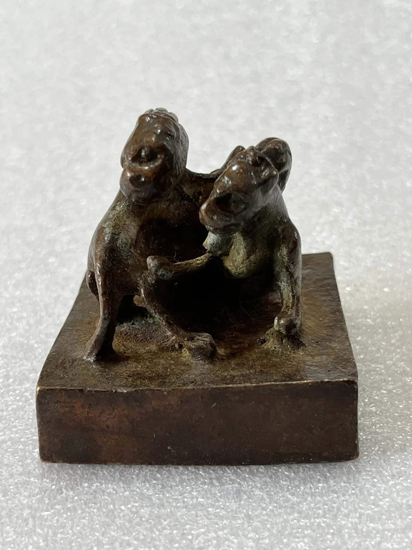 China-antique-Ornaments-Auspicious-beast-statue-signet-home-metal-small ...