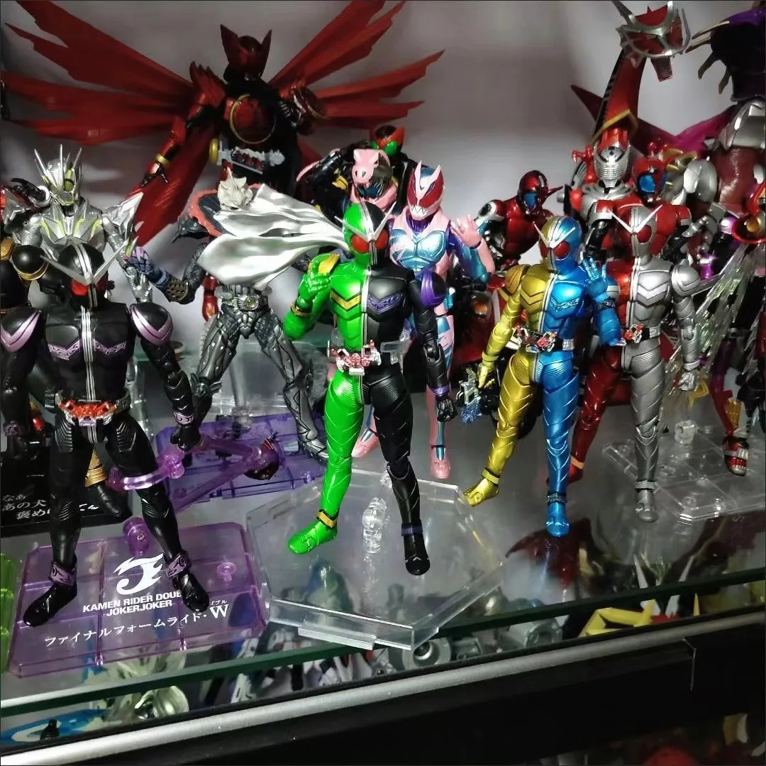 Anime-Kamen-Rider-Metal-Cluster-Locust-Creation-Riding-Empty-My-True ...