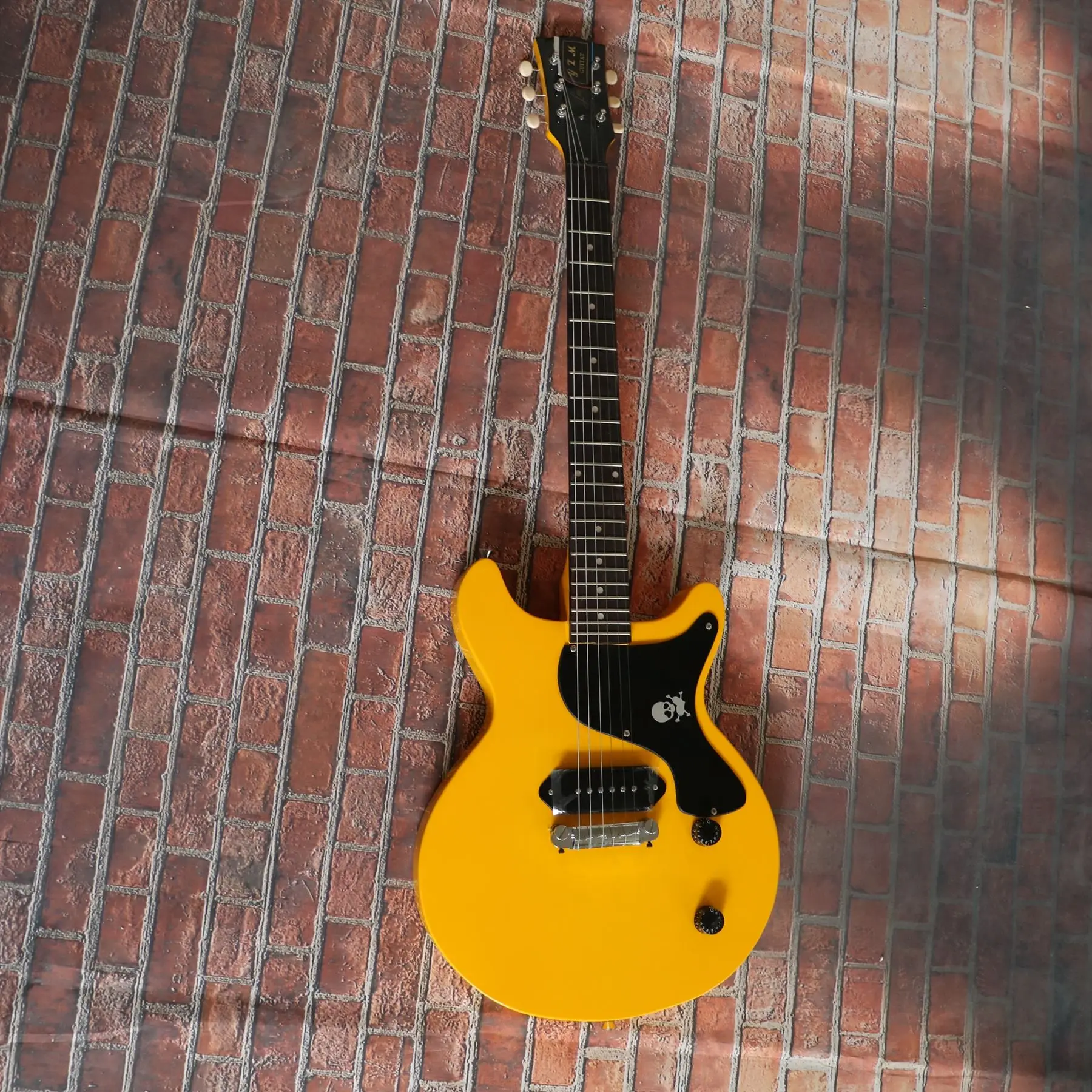 Orange Electric Guitars