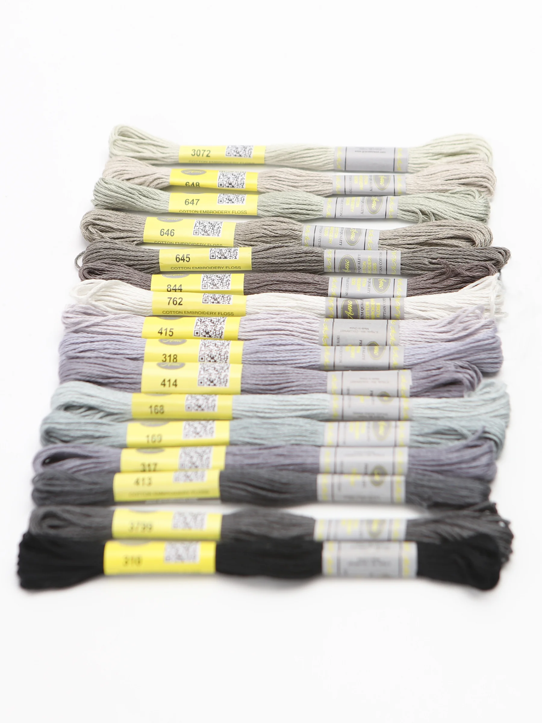 Amo Grand Vision Threads Store