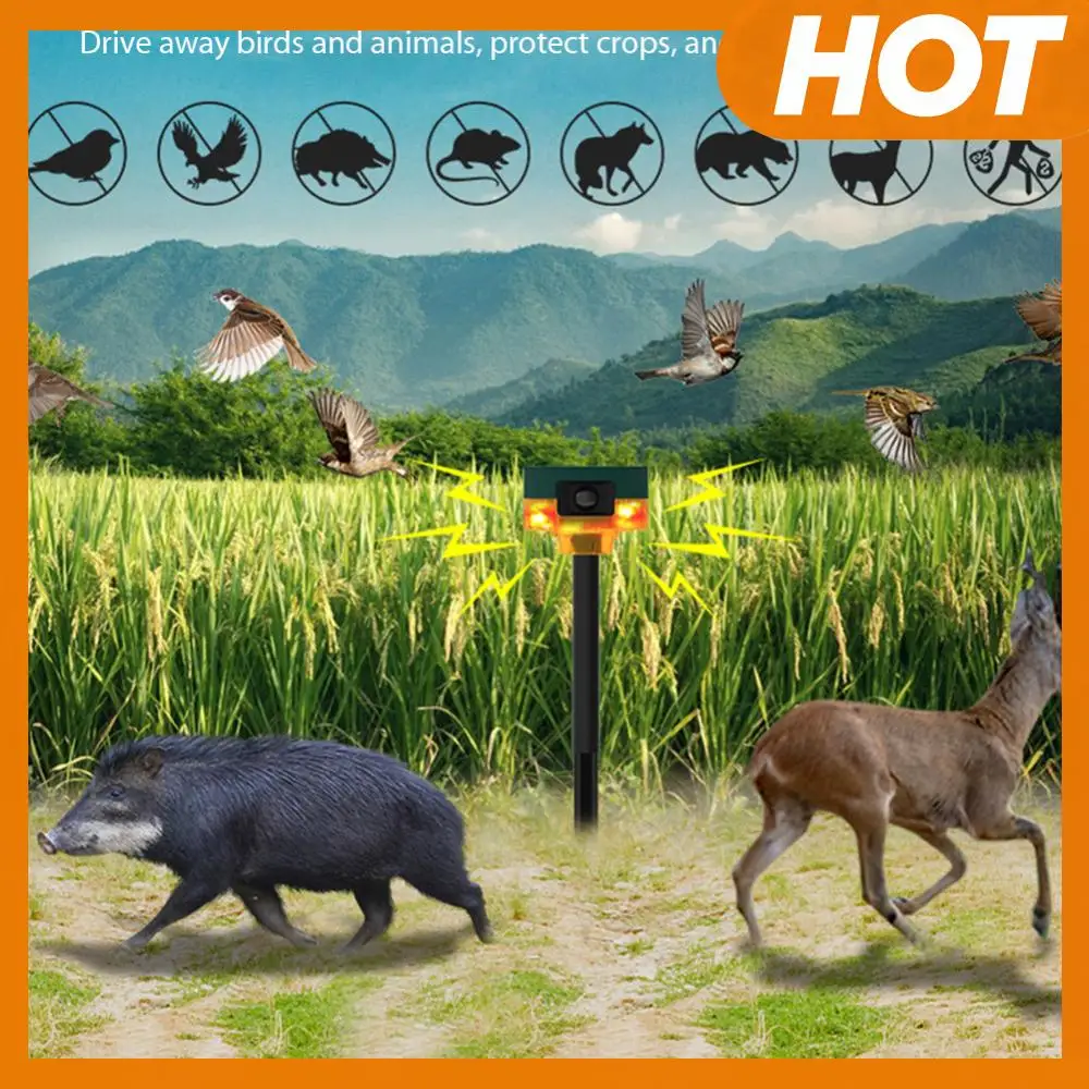 Solar Beast Repeller with Flashing Light 1200mAh Wild Animal Deterrent ...