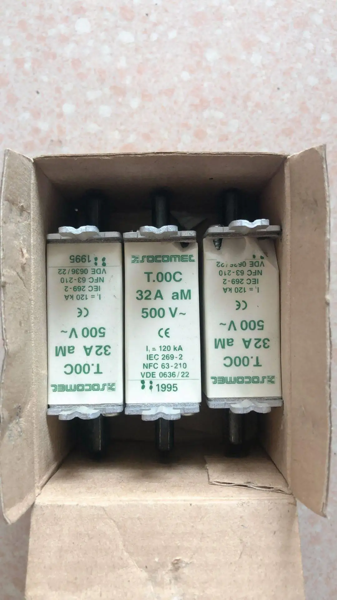 New Ones Fuse VDE0636-IEC60269 GB13539.4 Made In China