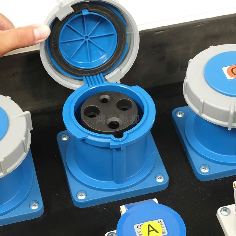 Film-And-Television-500a-Distribution-Box-Output-63a32a16a-Socket ...