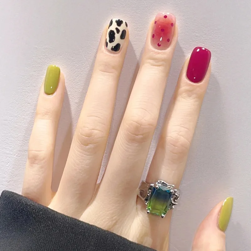 Summer-False-Nail-Manicure-Patch-Wearable-Nail-Finished-Cow-Pattern ...