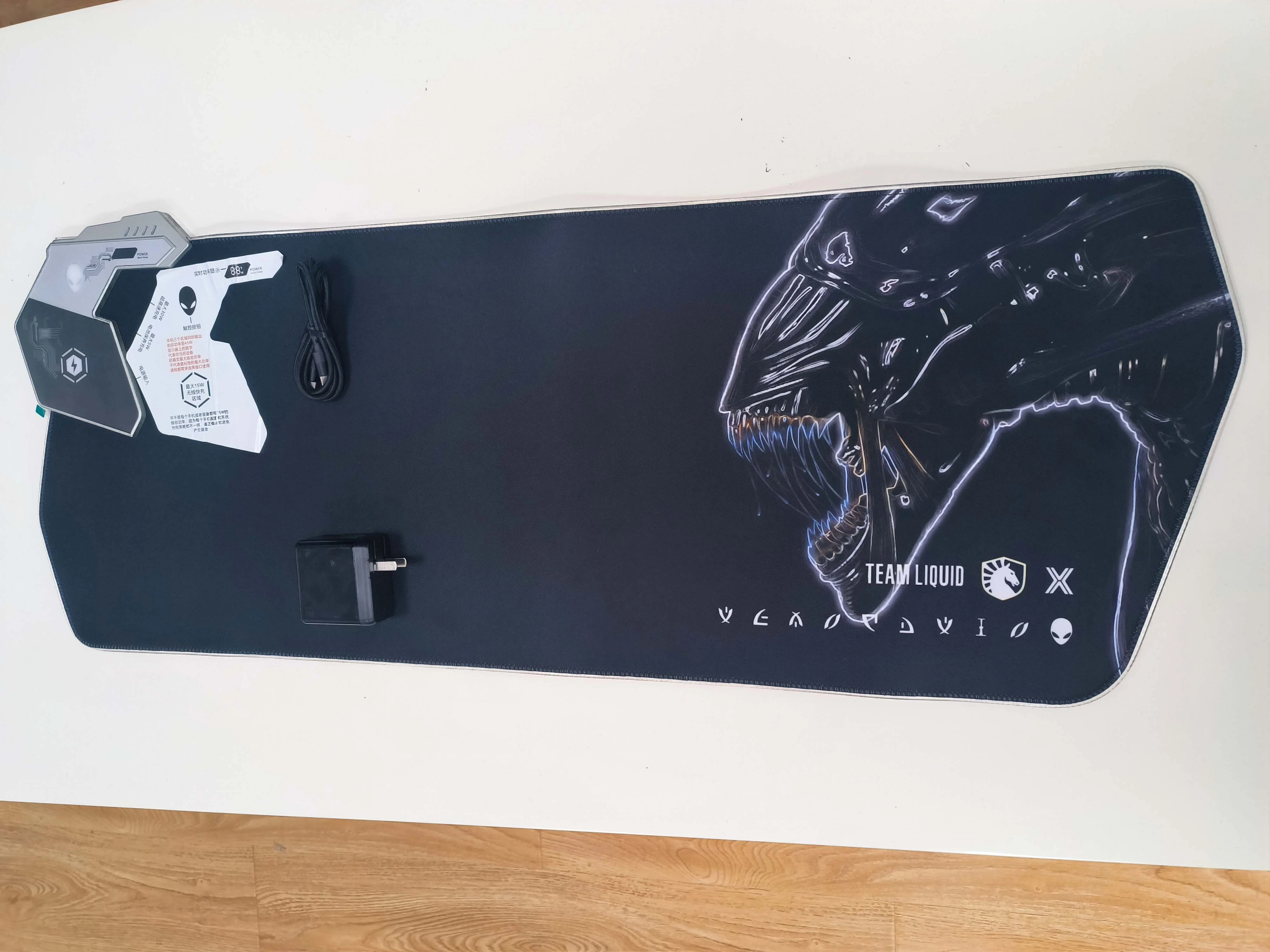 Alienware-Wireless-Charging-Mouse-Pad-45W-Fast-Charging-RGB-Luminous ...