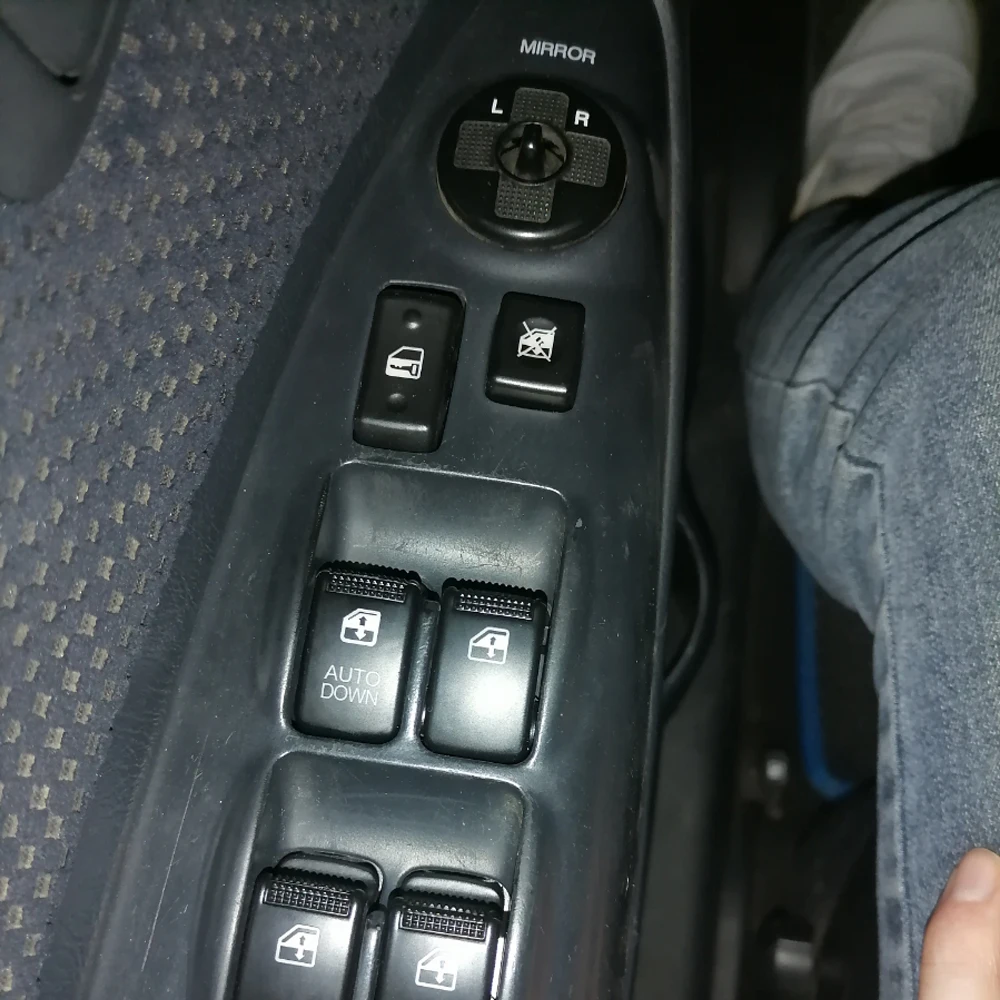 Electric-Power-Window-Master-Control-Switch-93570-2E000-For-2004-2005 ...